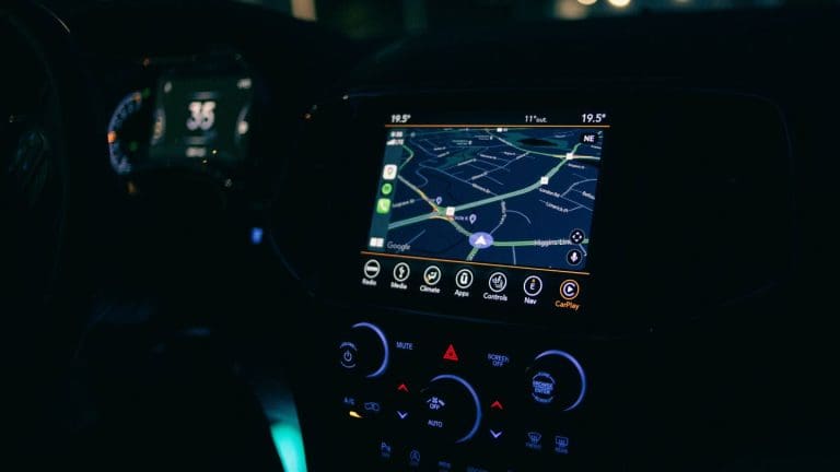 What is Cognitive Distraction While Driving: How to Avoid It