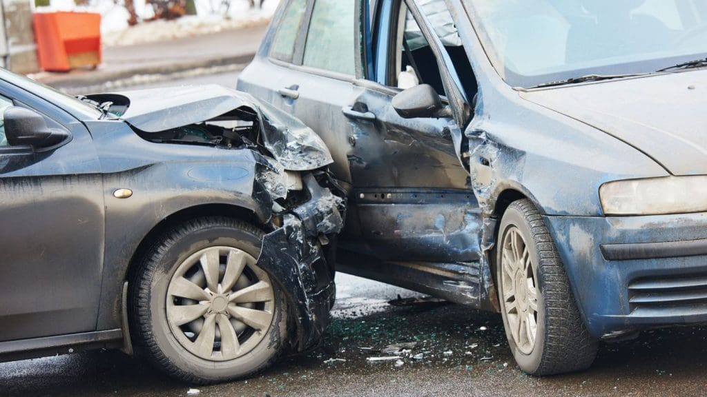 What Are The 4 Types Of Distractions While Driving?